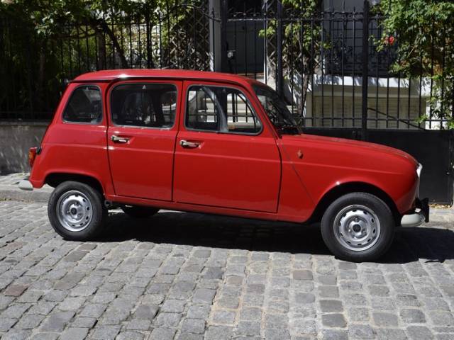 Renault R 4 Classic Cars for Sale - Classic Trader