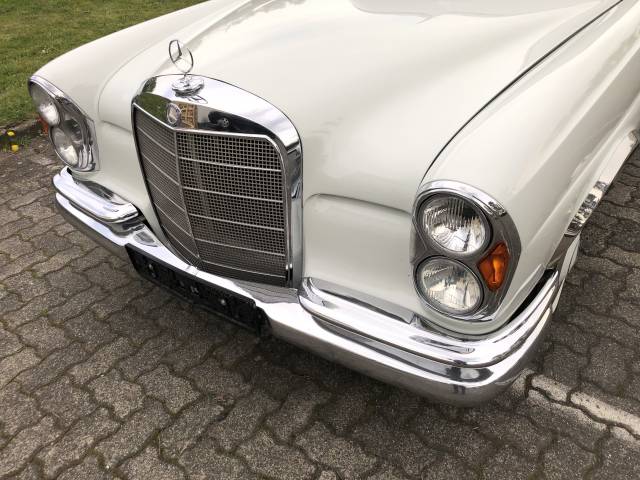 Mercedes-Benz 220 Classic Cars for Sale - Classic Trader