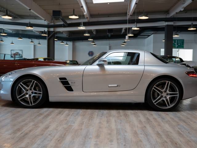 Mercedes-Benz SLS AMG Oldtimer kaufen - Classic Trader