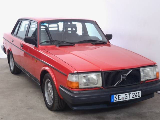 Volvo 240 Classic Cars for Sale - Classic Trader