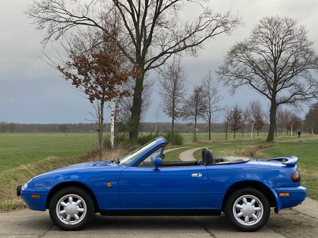 Mazda MX-5 Classic Cars for Sale - Classic Trader
