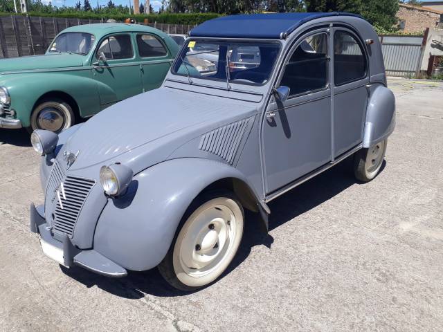 Citroën 2 CV Classic Cars for Sale - Classic Trader