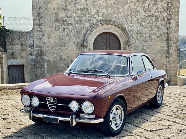 Alfa Romeo GTV Classic Cars for Sale - Classic Trader