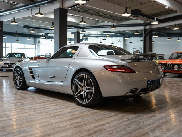 Mercedes-Benz SLS AMG Oldtimer kaufen - Classic Trader