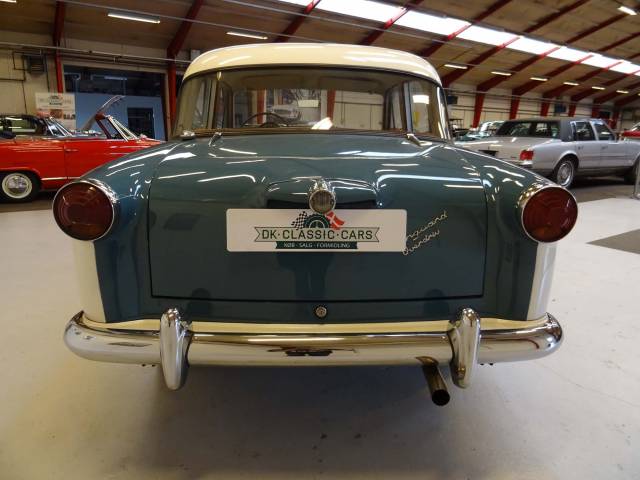 For Sale: Standard Vanguard Phase III (1957) offered for GBP 13,899