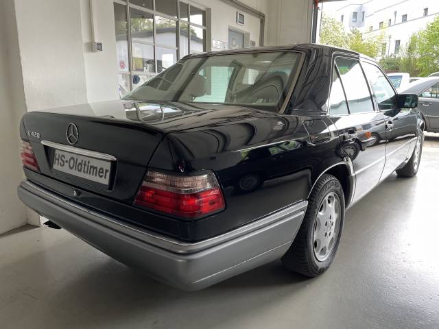 Mercedes-Benz E-Class Classic Cars for Sale - Classic Trader