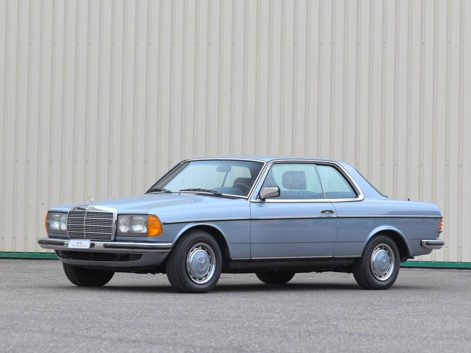 Mercedes-Benz 123 Classic Cars for Sale - Classic Trader