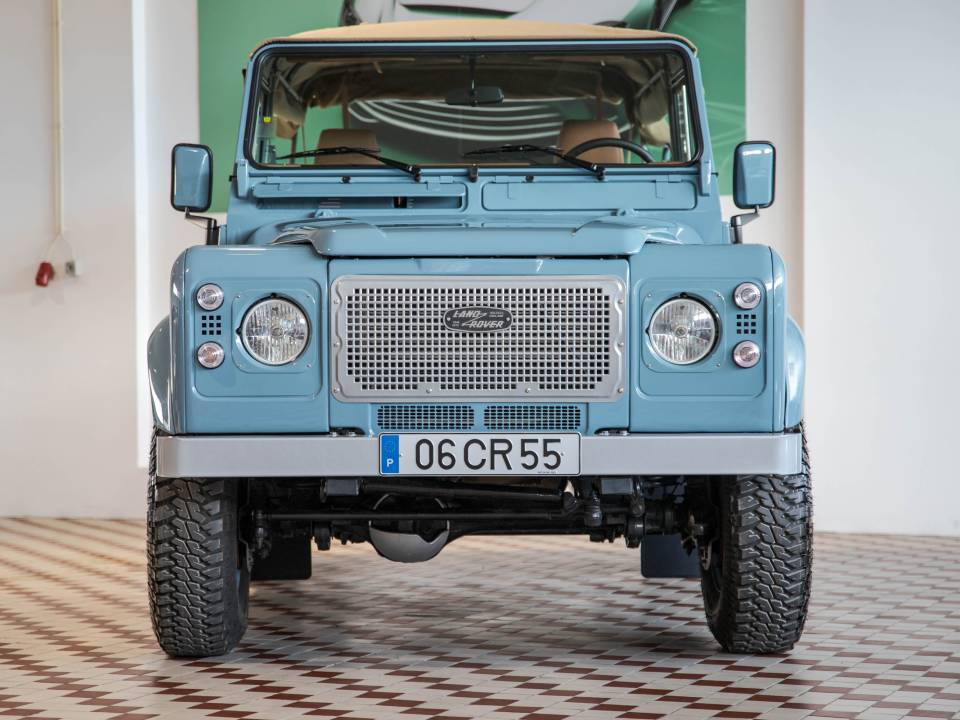 Land Rover Defender Classic Cars for Sale - Classic Trader