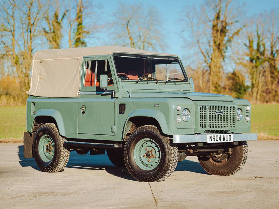 Land Rover Defender Classic Cars for Sale - Classic Trader