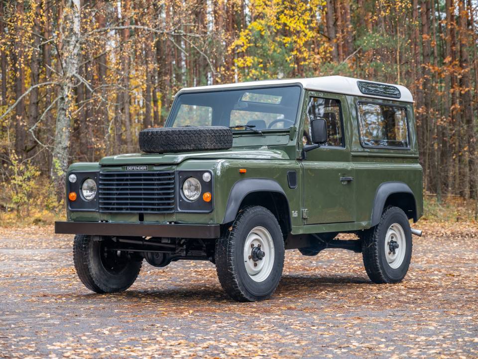 Land Rover Defender Classic Cars for Sale - Classic Trader