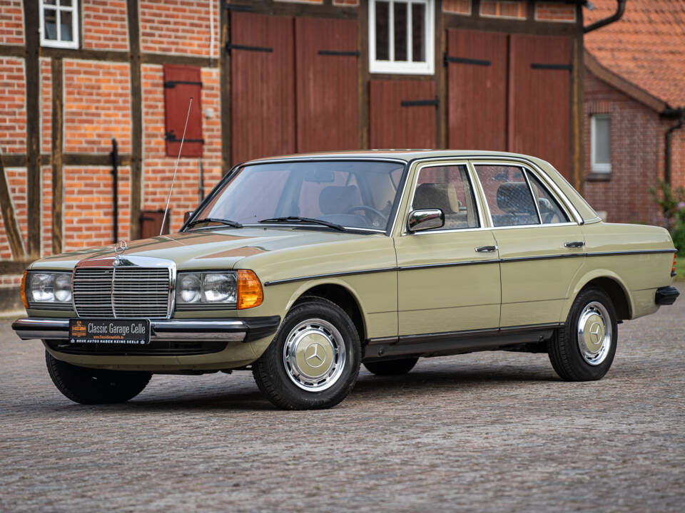 Mercedes-Benz 123 W 123 Classic Cars for Sale - Classic Trader
