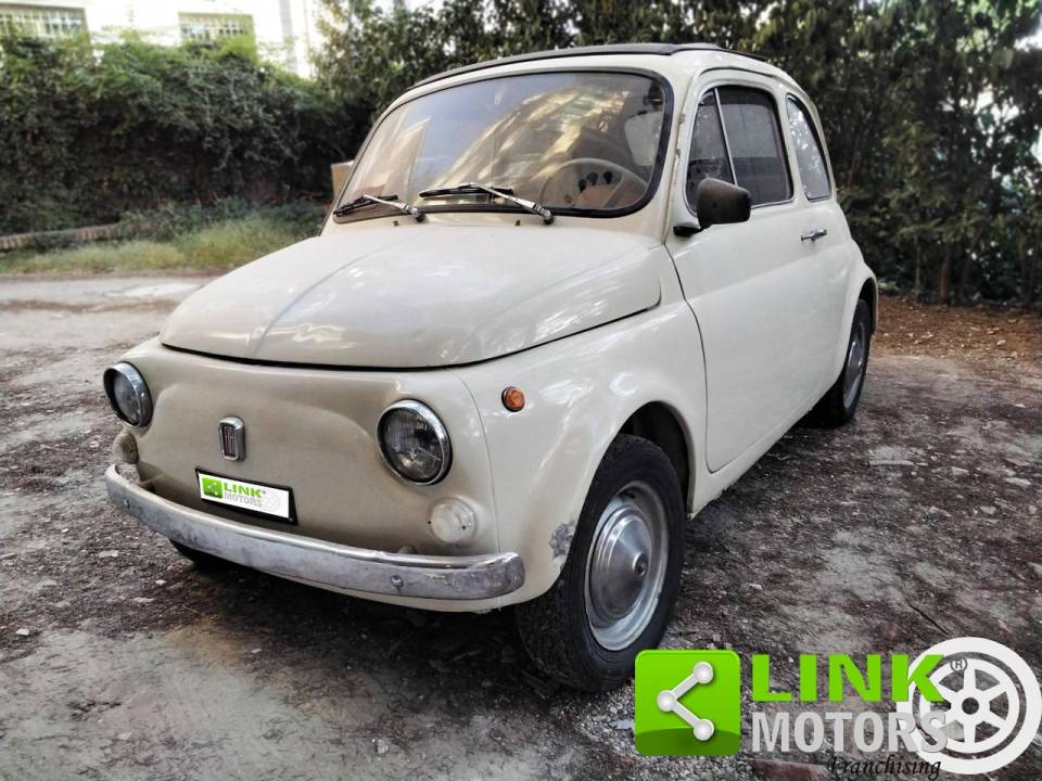 For Sale: FIAT 500 F (1967) offered for £3,742