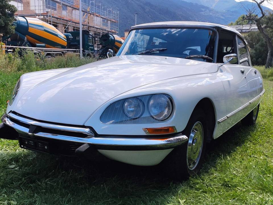 Citroën DS Classic Cars for Sale - Classic Trader