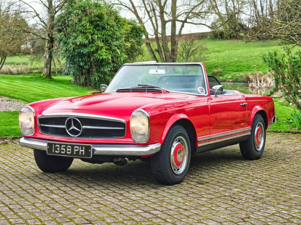 Mercedes-Benz SL-Class Classic Cars for Sale - Classic Trader