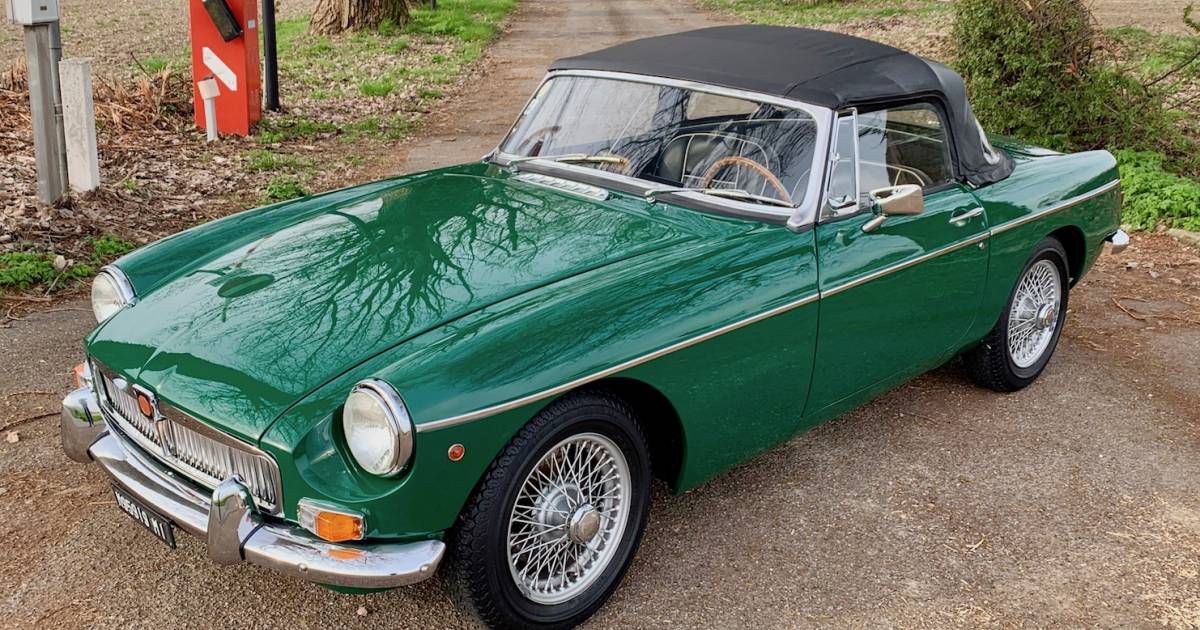 For Sale: MG MGB (1964) offered for £24,034