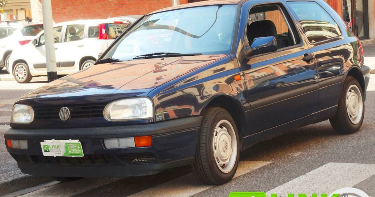 For Sale: Volkswagen Golf III 1.8 (1993) offered for £2,477