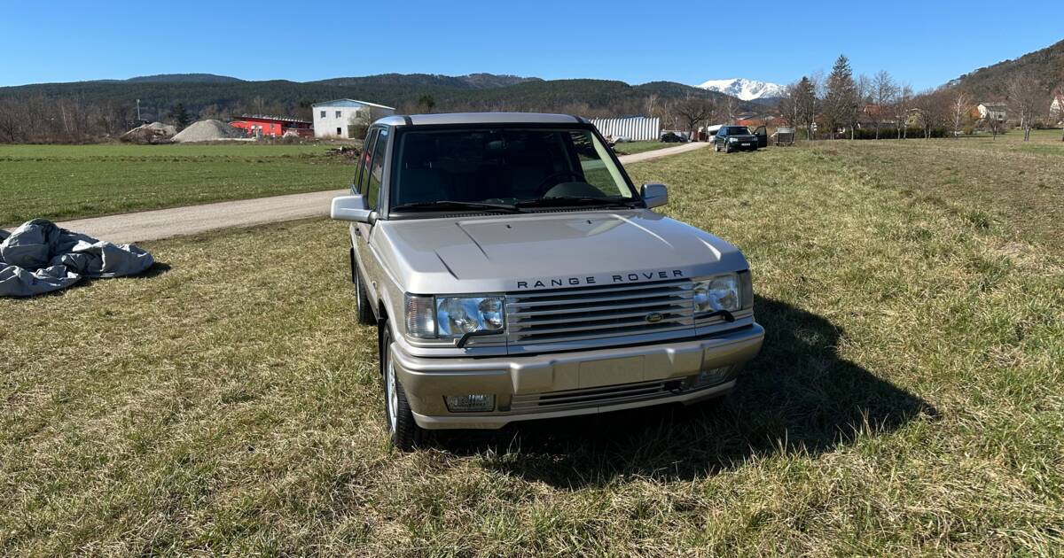 For Sale: Land Rover Range Rover 4.6 HSE (2001) offered for £37,922