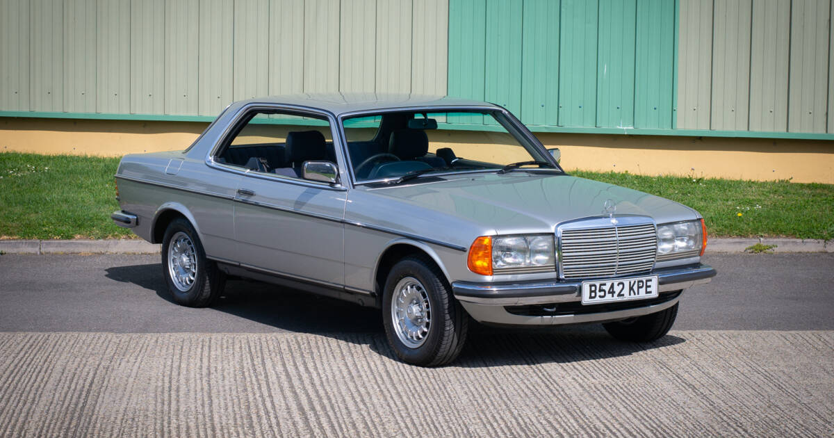 For Sale: Mercedes-Benz 230 CE (1984) offered for £31,995