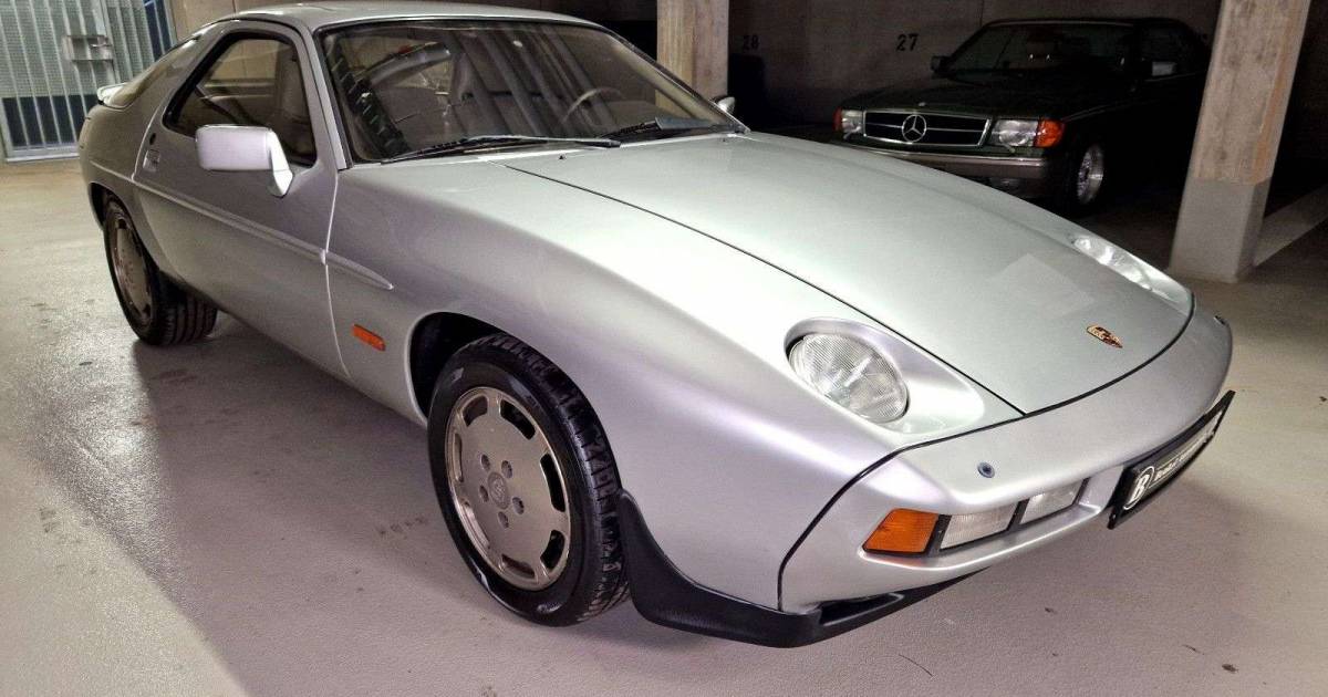 For Sale: Porsche 928 S (1980) offered for £26,524