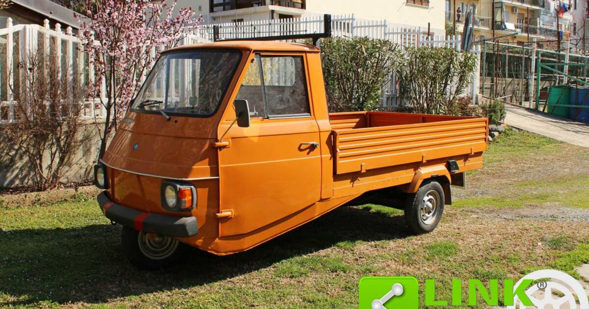 Piaggio Vespa Ape P2 Classic Cars for Sale - Classic Trader