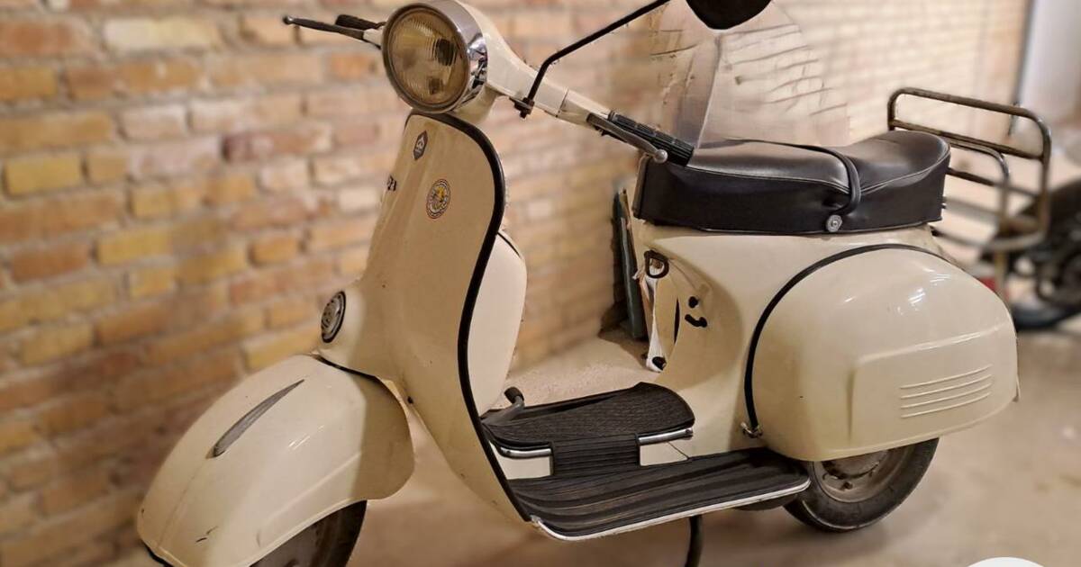 For Sale: Piaggio Vespa 125 TS (1975) offered for $10,707