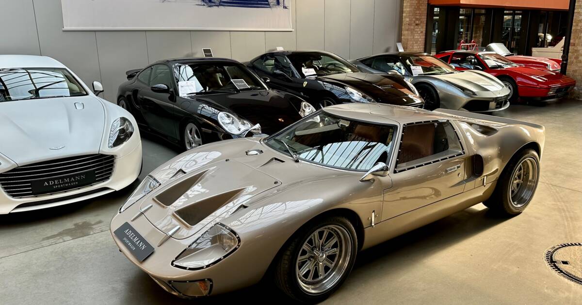 For Sale: Ford GT40 (1991) offered for £129,202