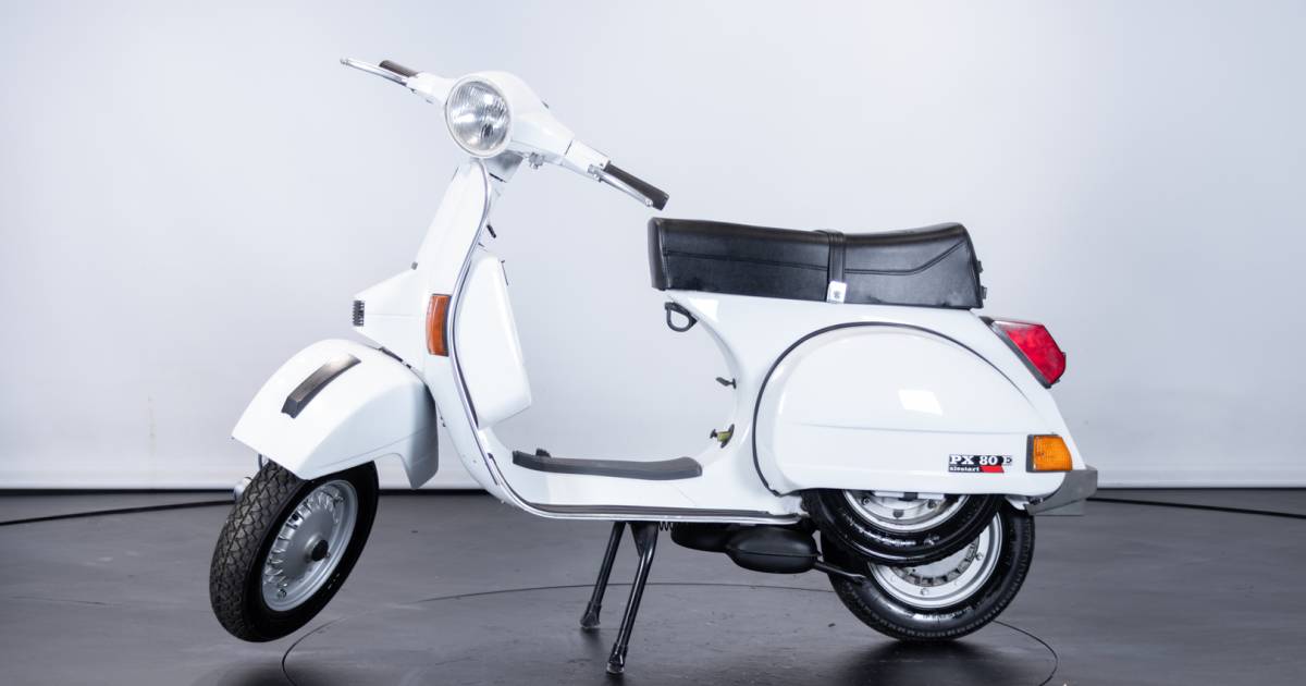 Piaggio Vespa PX 80 Classic Motorcycles for Sale