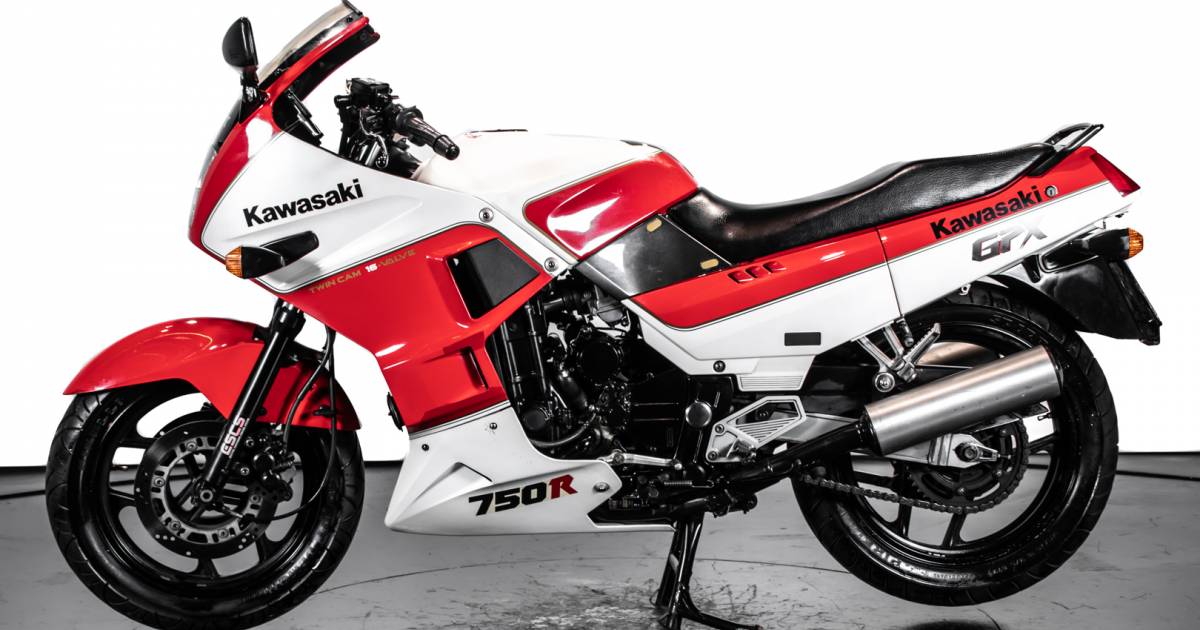 Kawasaki GPX 750R Classic Motorcycles for Sale