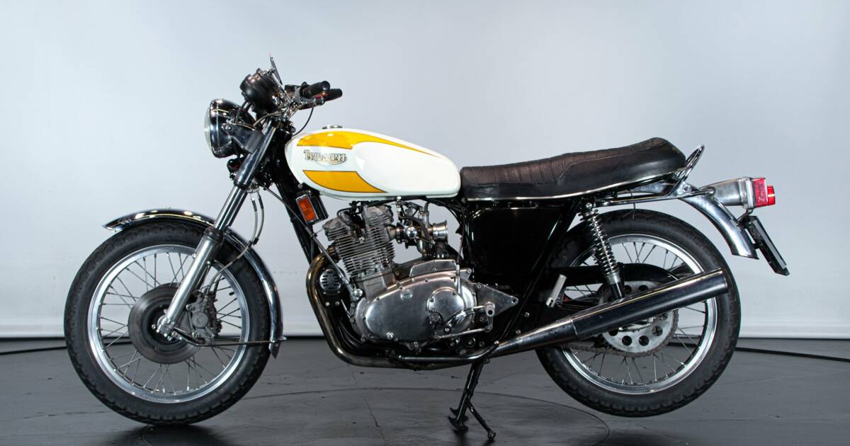Triumph T 160 Trident - moto ancienne en vente