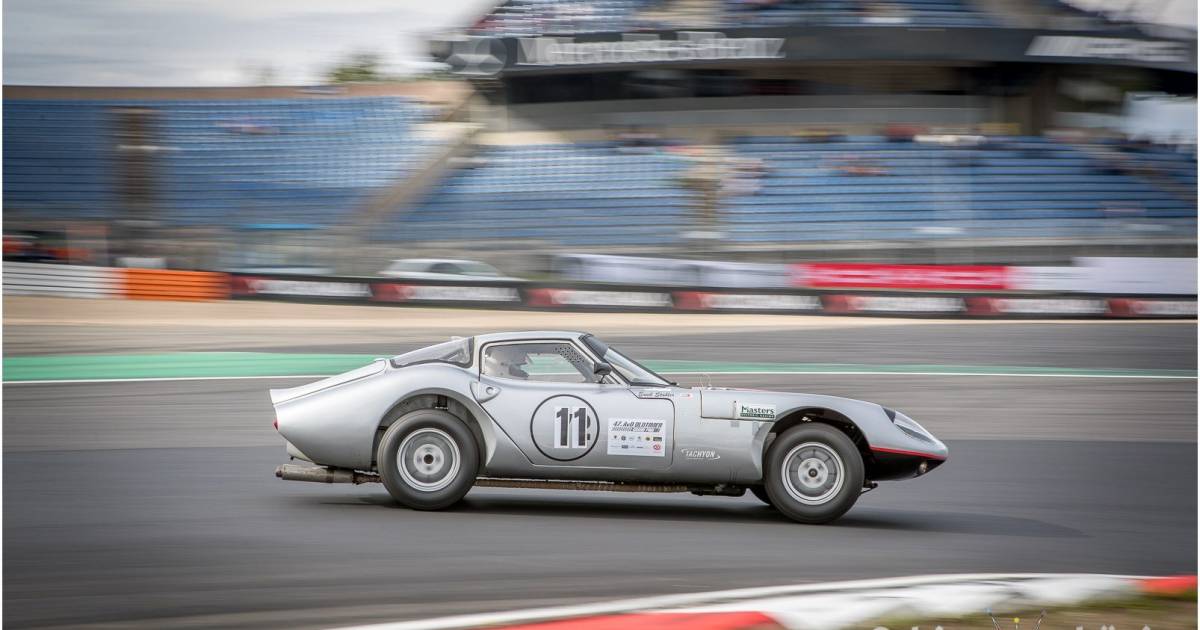 For Sale: Marcos 1800 GT (1965) offered for £49,713