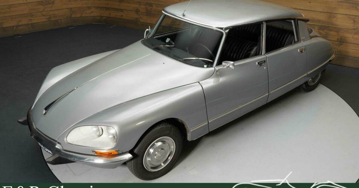 For Sale: Citroën DS 23 IE (1973) offered for £30,760