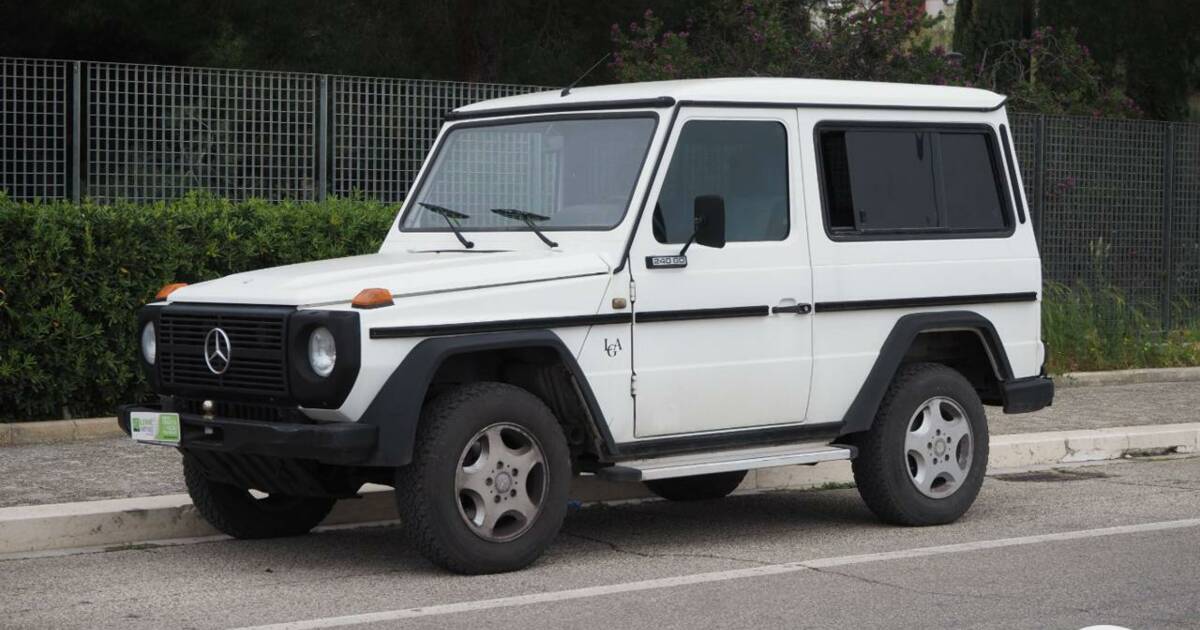 For Sale: Mercedes-Benz 240 GD (SWB) (1985) offered for £10,226