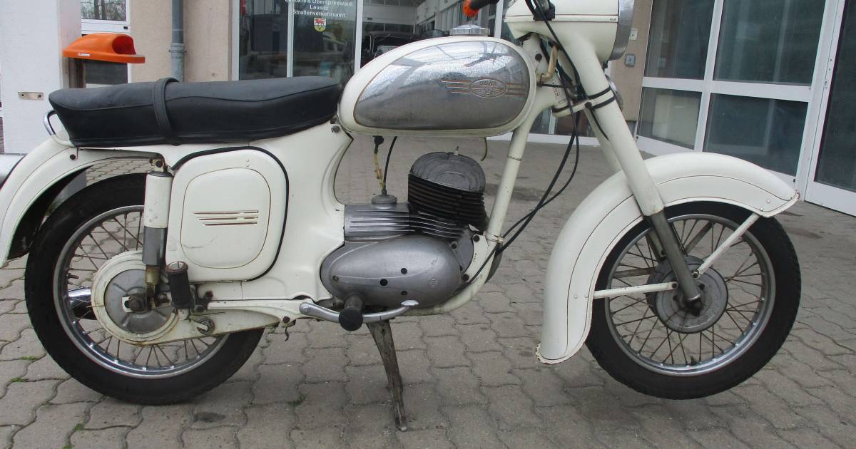 CZ 125 Classic Motorcycles for Sale
