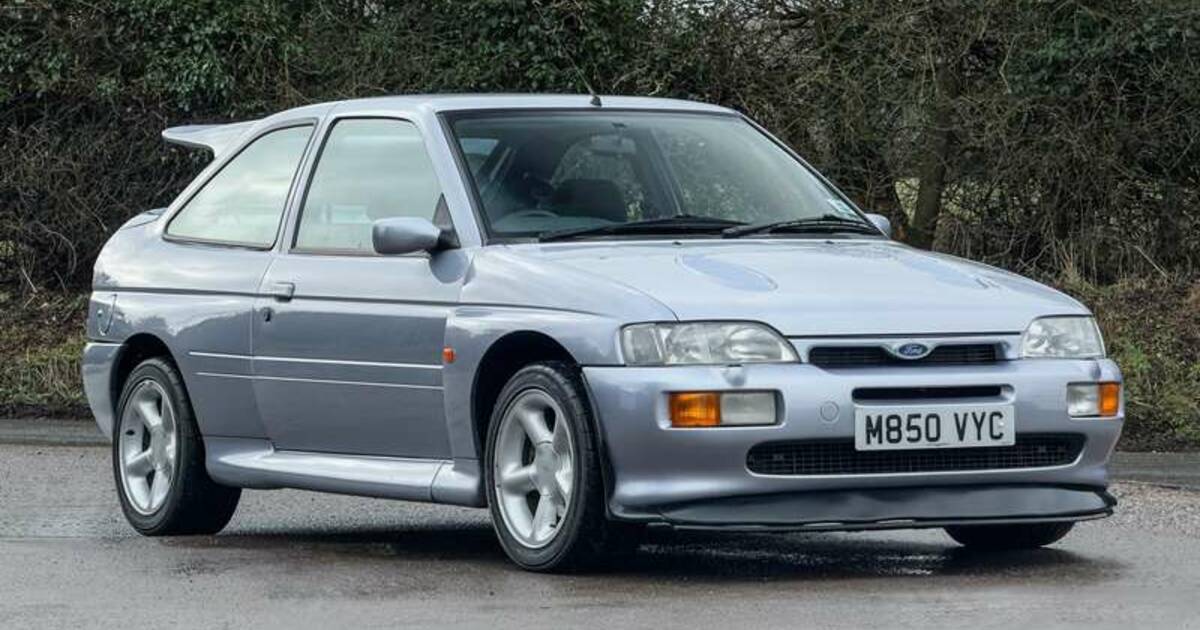 For Sale: Ford Escort RS Cosworth (1995) offered for Auction vehicle