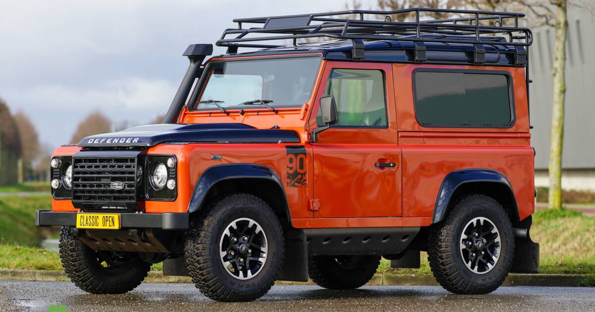 For Sale: Land Rover Defender (2016) offered for Price on request