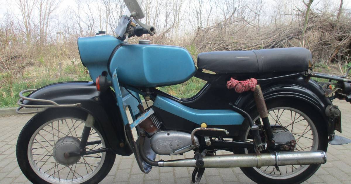 For Sale: Simson Sr 4-4 Habicht (1981) offered for £1,977