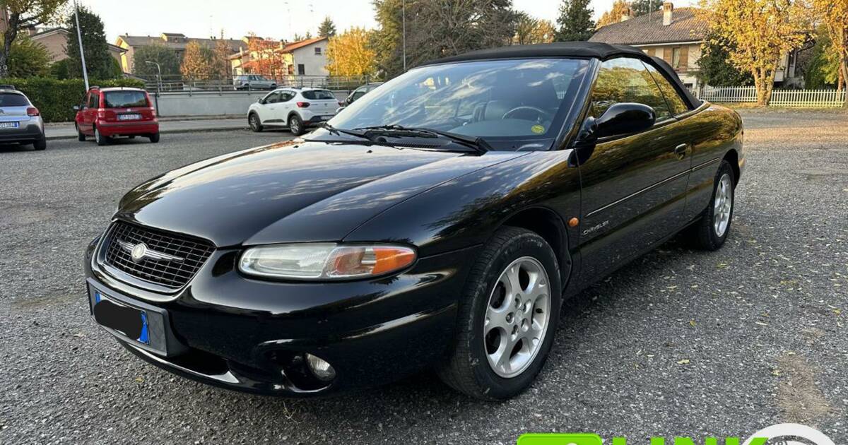 Chrysler Stratus classique de collection à acheter