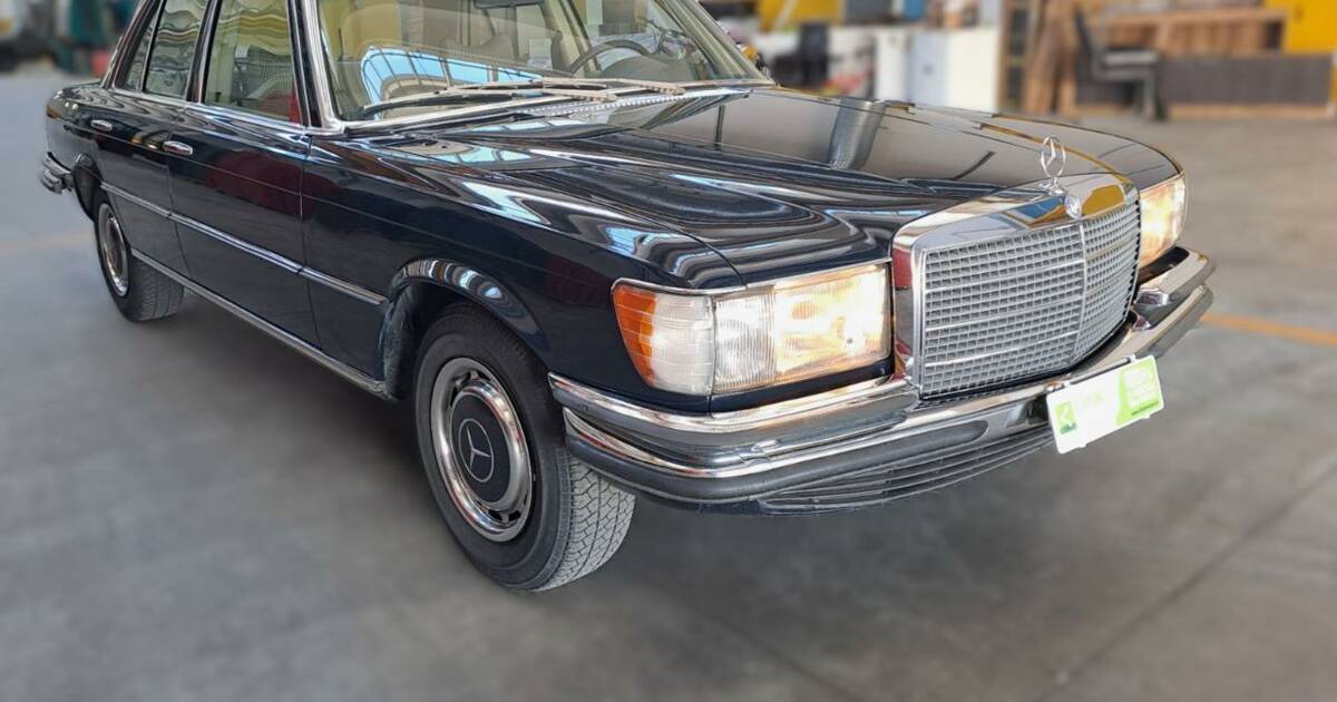 For Sale: Mercedes-Benz 280 SE (1976) offered for $29,343