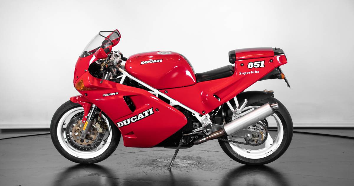 For Sale: Ducati 851 S (1991) offered for €16,000