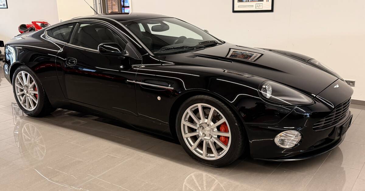 Aston Martin V12 Vanquish S Ultimate Edition (2007) in vendita a 197.000