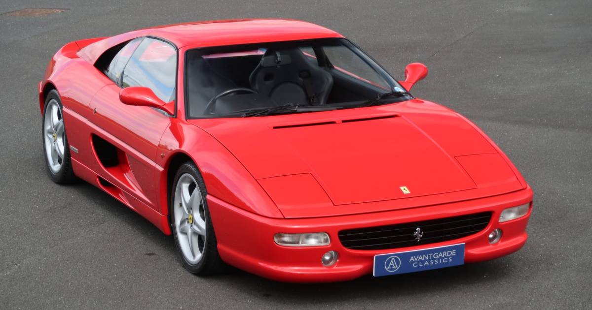 Ferrari F 355 Coupé classique de collection à acheter