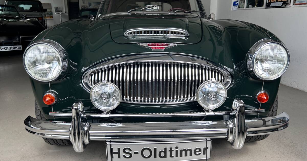For Sale: Austin-Healey 3000 Mk II (BJ7) (1962) offered for £68,193