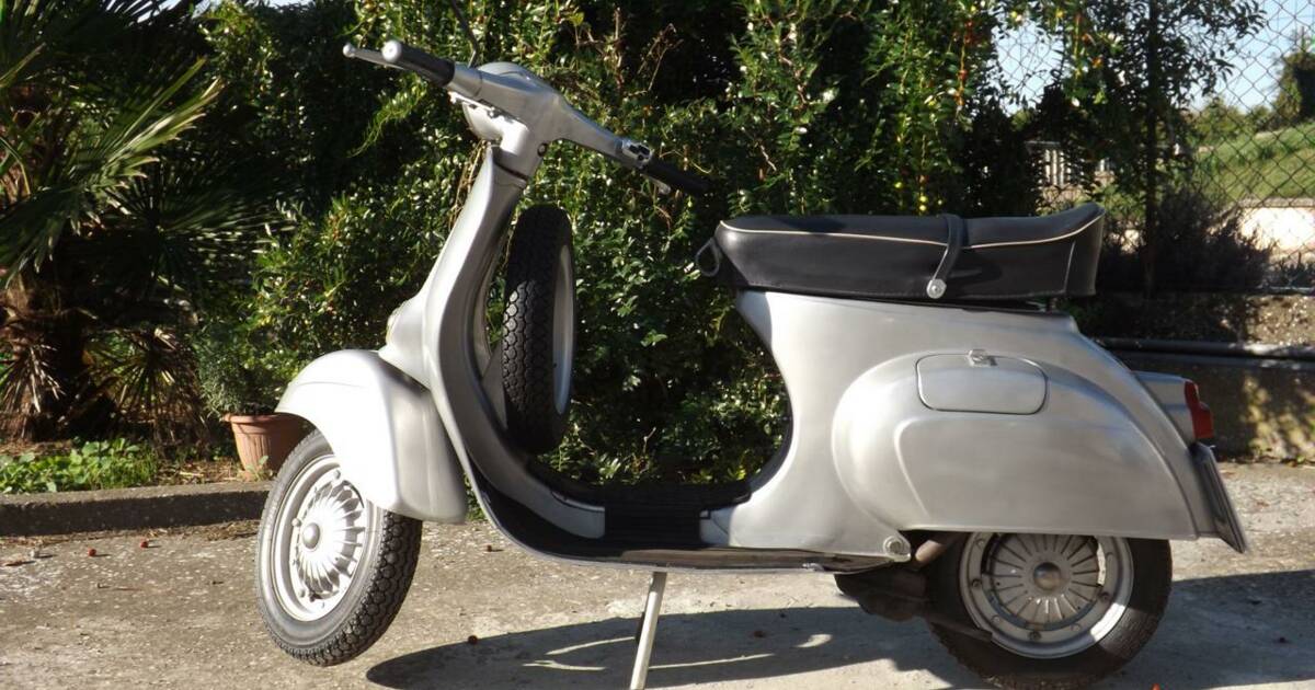 Piaggio Vespa 125 Primavera Classic Motorcycles for Sale