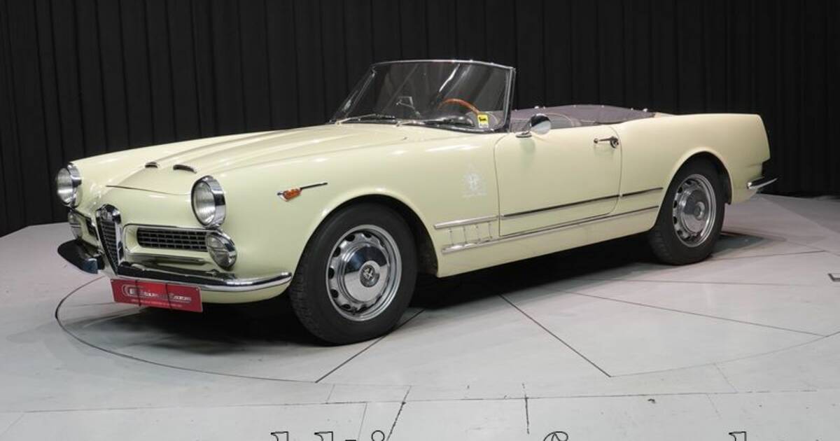 For Sale: Alfa Romeo 2000 Spider Veloce (1962) offered for £62,764