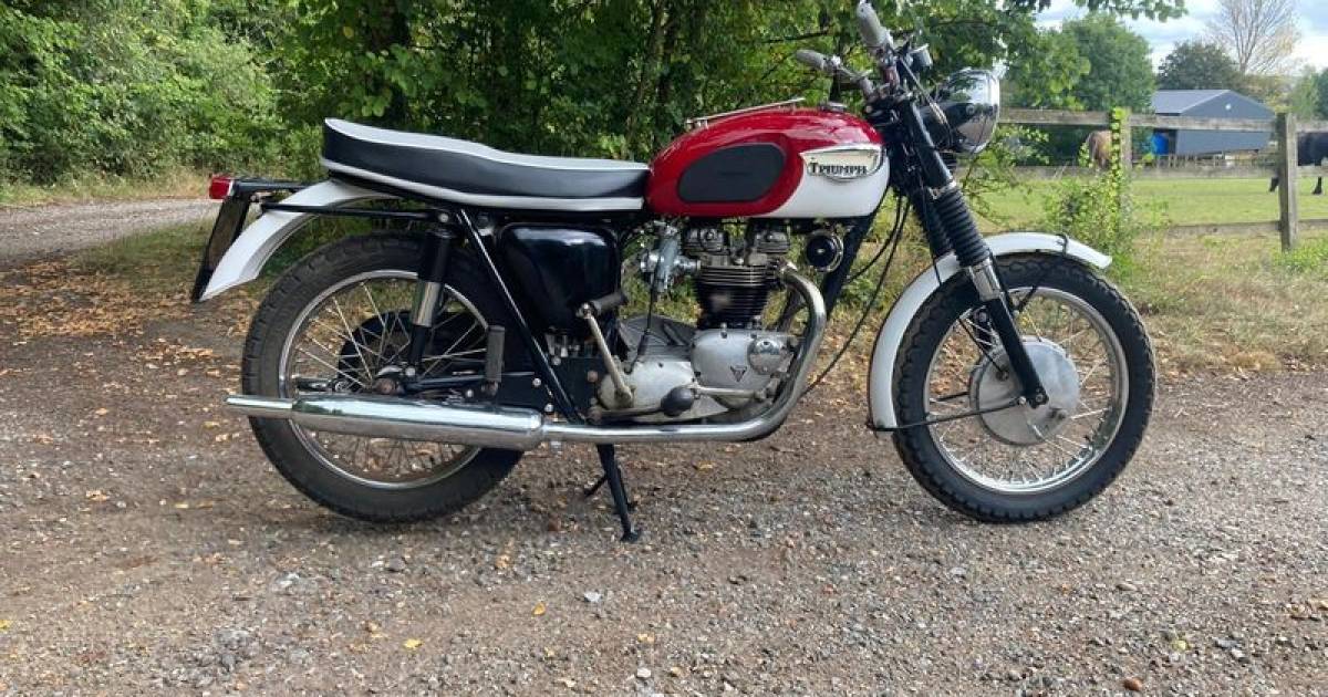 For Sale: Triumph Bonneville T120TT (1967) offered for Price on request