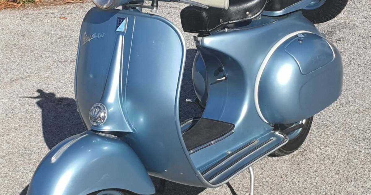 Piaggio Vespa 150 Classic Motorcycles for Sale