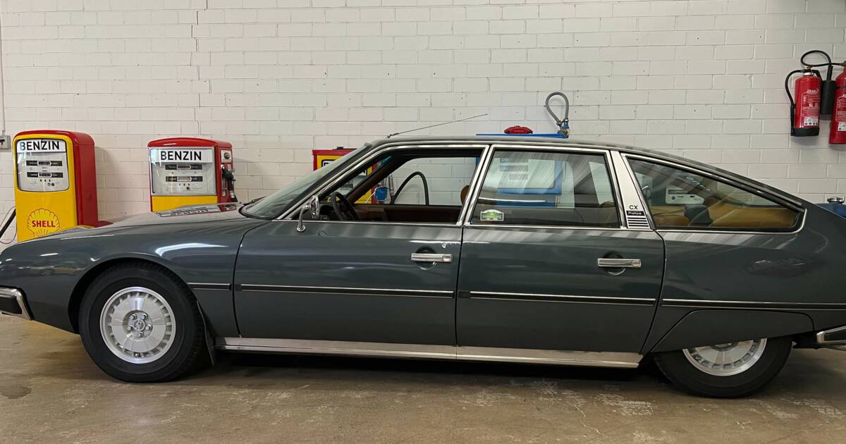 For Sale: Citroën CX 2000 Pallas (1975) offered for £16,784