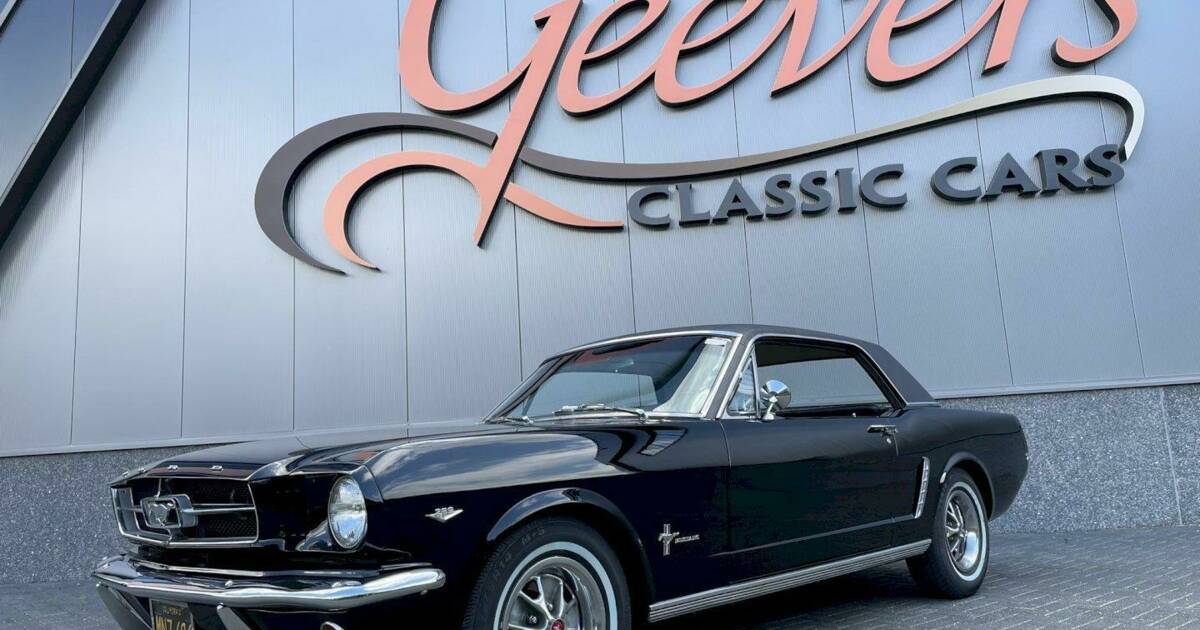 For Sale: Ford Mustang 289 (1965) offered for £33,459