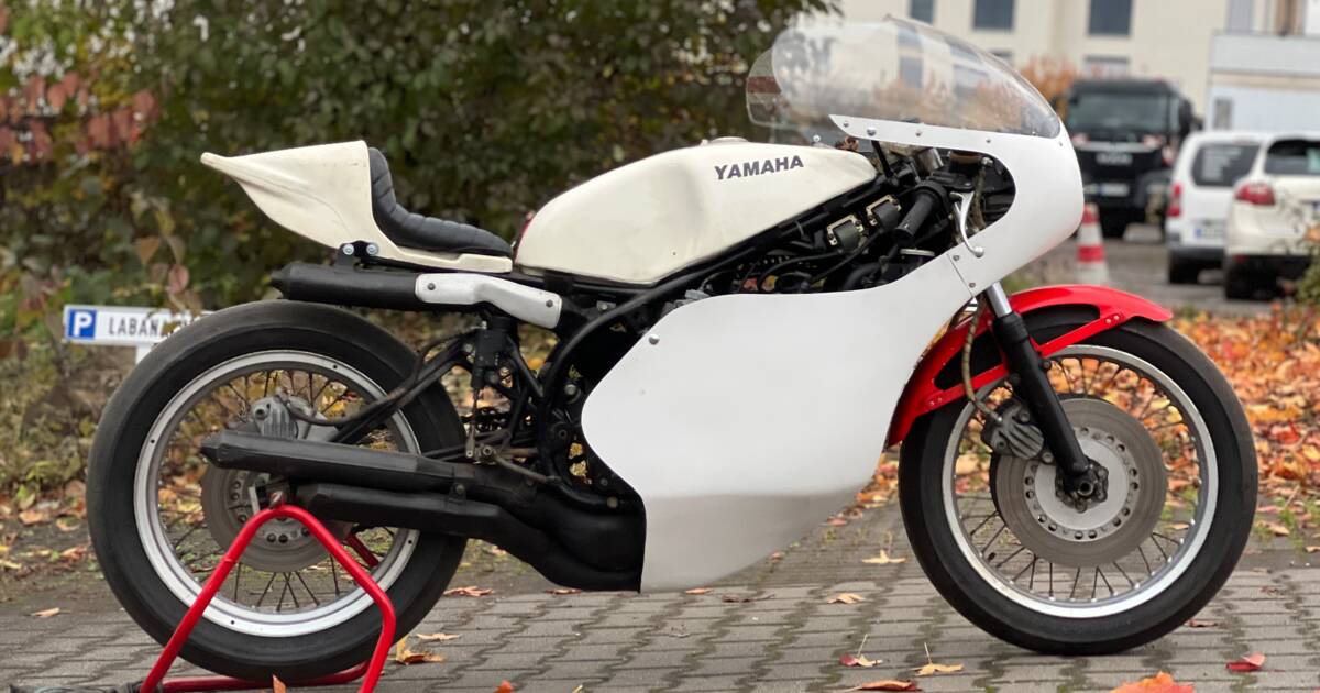 For Sale: Yamaha TZ 750 (1975) offered for £49,770