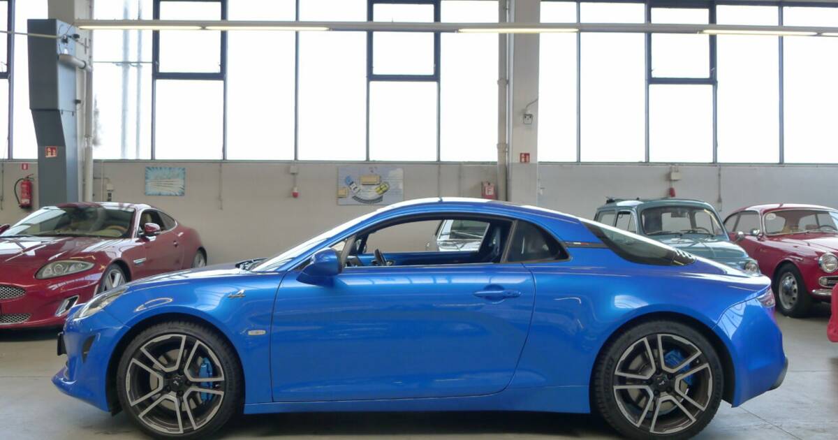 For Sale: Alpine A 110 "Première Édition" (2018) offered for £51,817